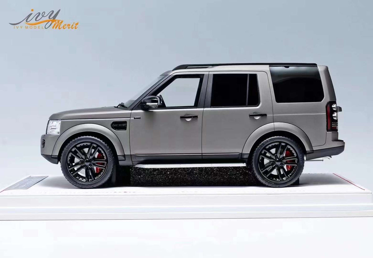 Land Rover Discovery " Cement Grey " 1/18 IVY – MaMiniature.fr